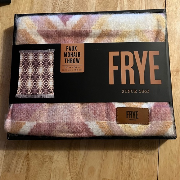 Frye | Bedding | Frye Mohair Throw Bedding Bnwts 0 | Poshmark